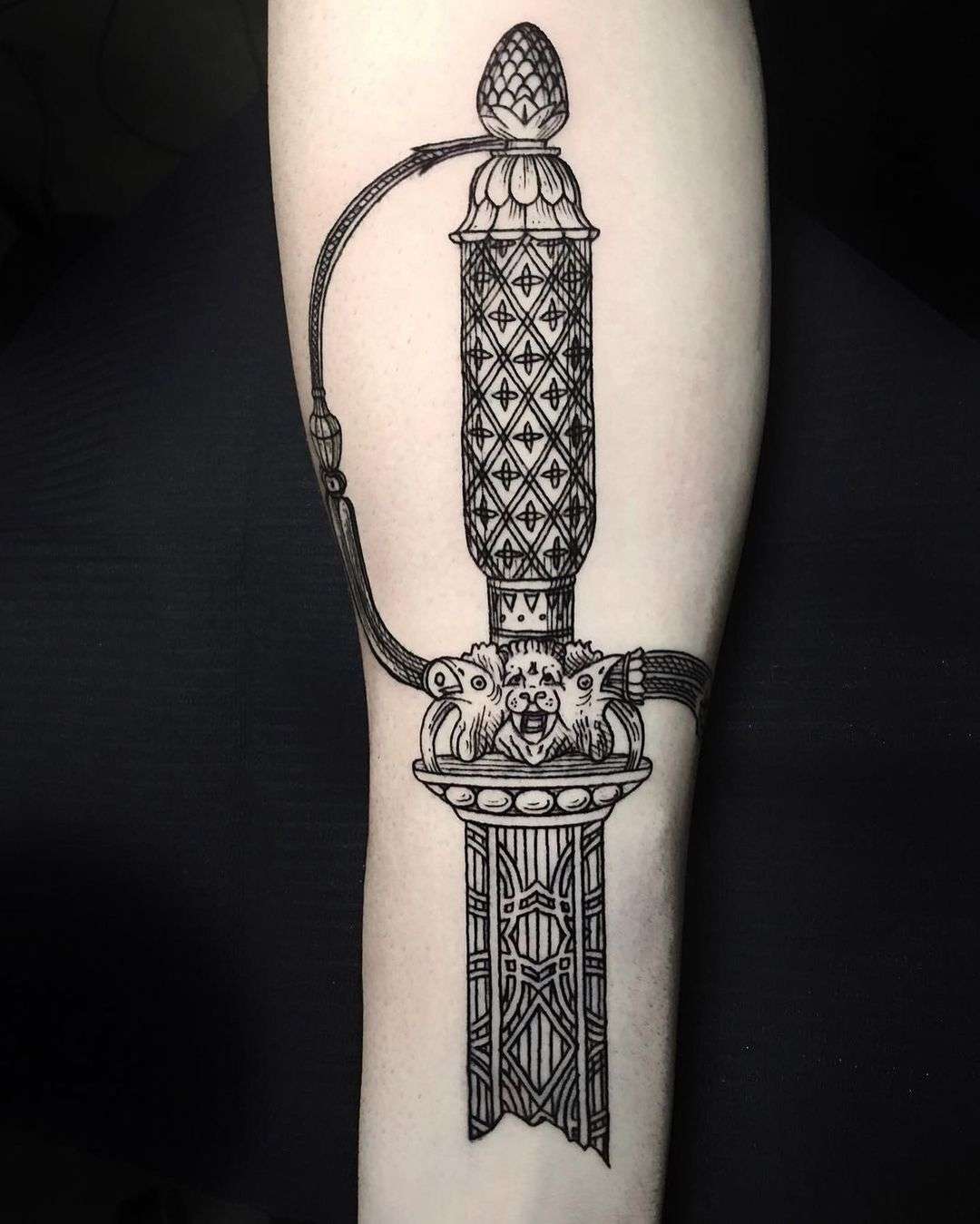 LEONKA • ETTHER MUSEUM TATTOO